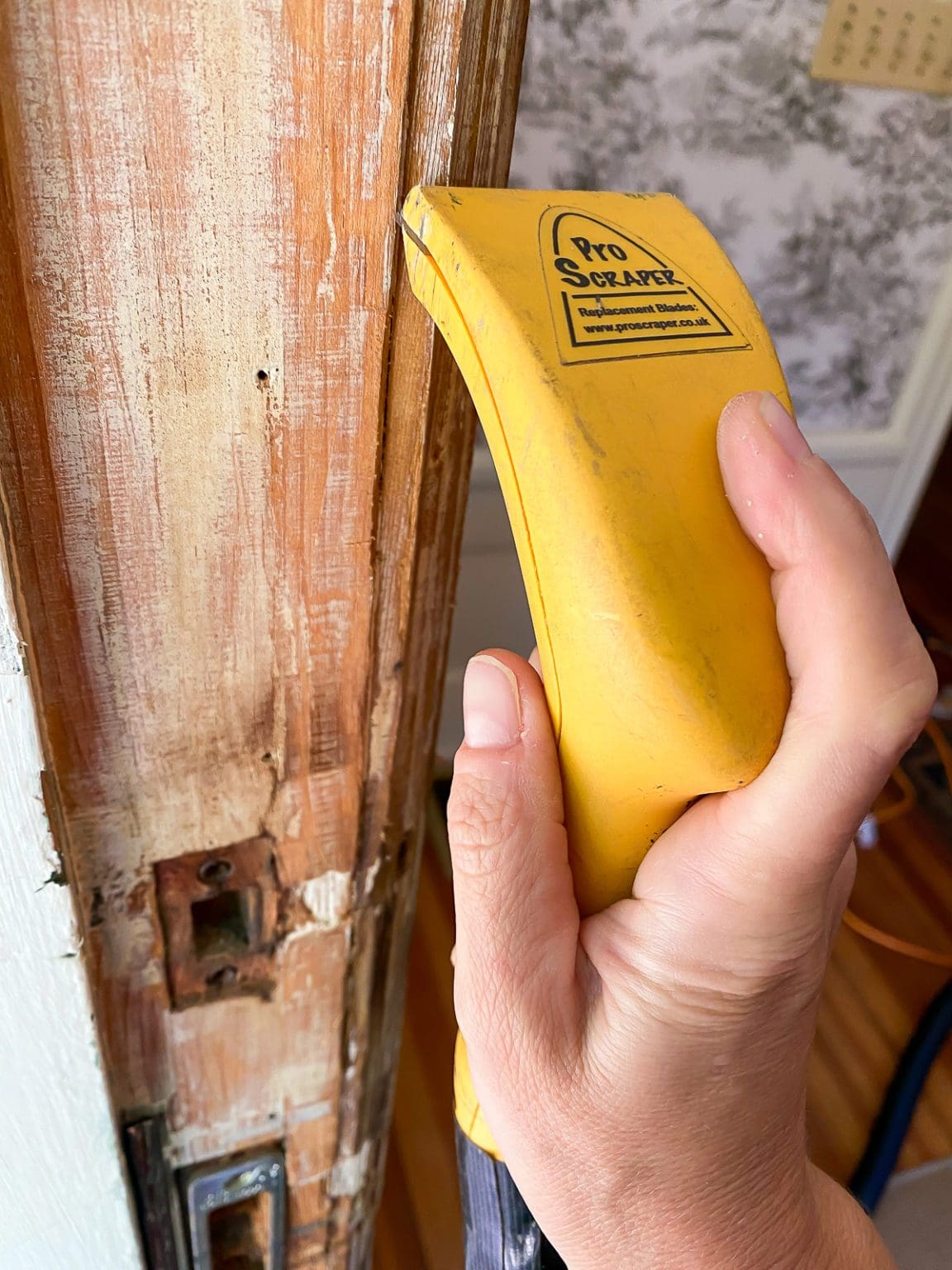 How I Strip Original Woodwork - Blake Hill House